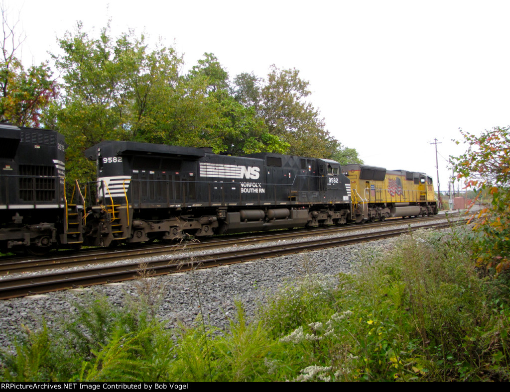 NS 9582 and UP 5081